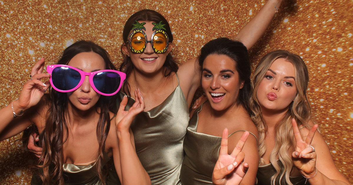 Shutter Fox Photobooths • Photo Booth Hire Yorkshire Hull York
